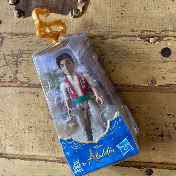 Disney | Toys | Disney Aladdin Tiny Collection Doll Figurine 995 ...